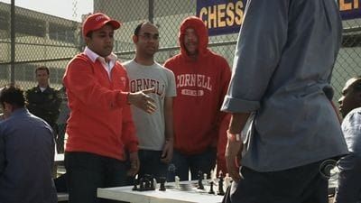 Poster Les Experts saison 8 - Affiche 103 sur 846 - AlloCiné