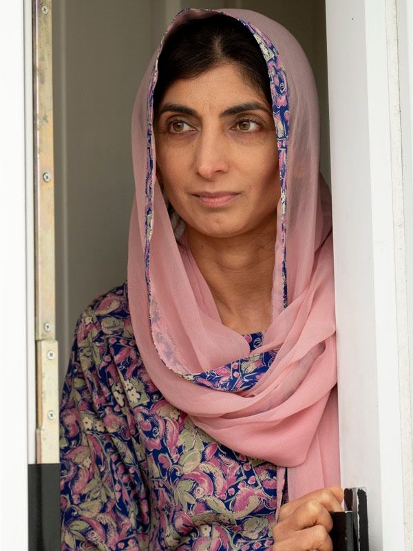 Meera Ganatra - AlloCiné