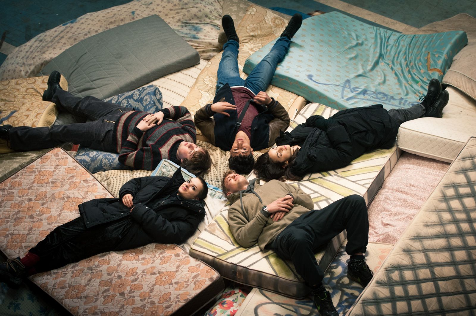 Nous, La Vague : Photo Luise Befort, Michelle Barthel, Ludwig Simon ...