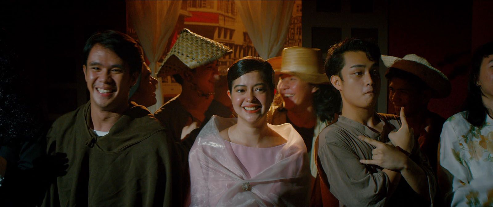 Photo de Sue Ramirez - Photo Vance Larena, Sue Ramirez - Photo 1 sur 2 ...