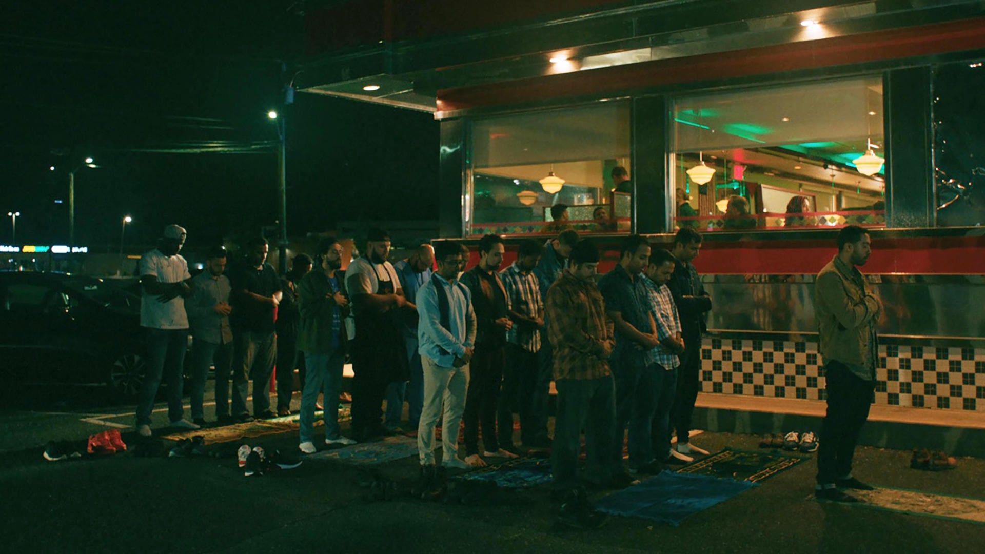 Poster Ramy saison 1 - Affiche 19 sur 24 - AlloCiné