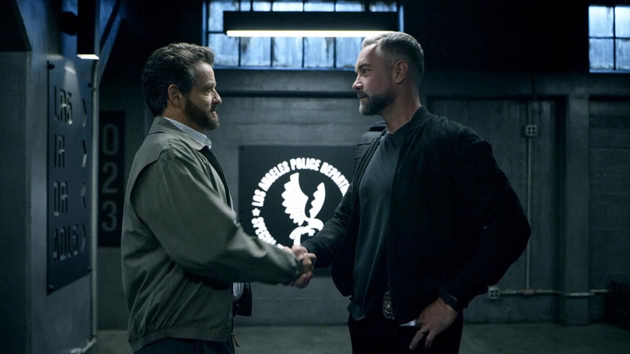 Photo de Jay Harrington - S.W.A.T. (2017) : Photo Jay Harrington ...