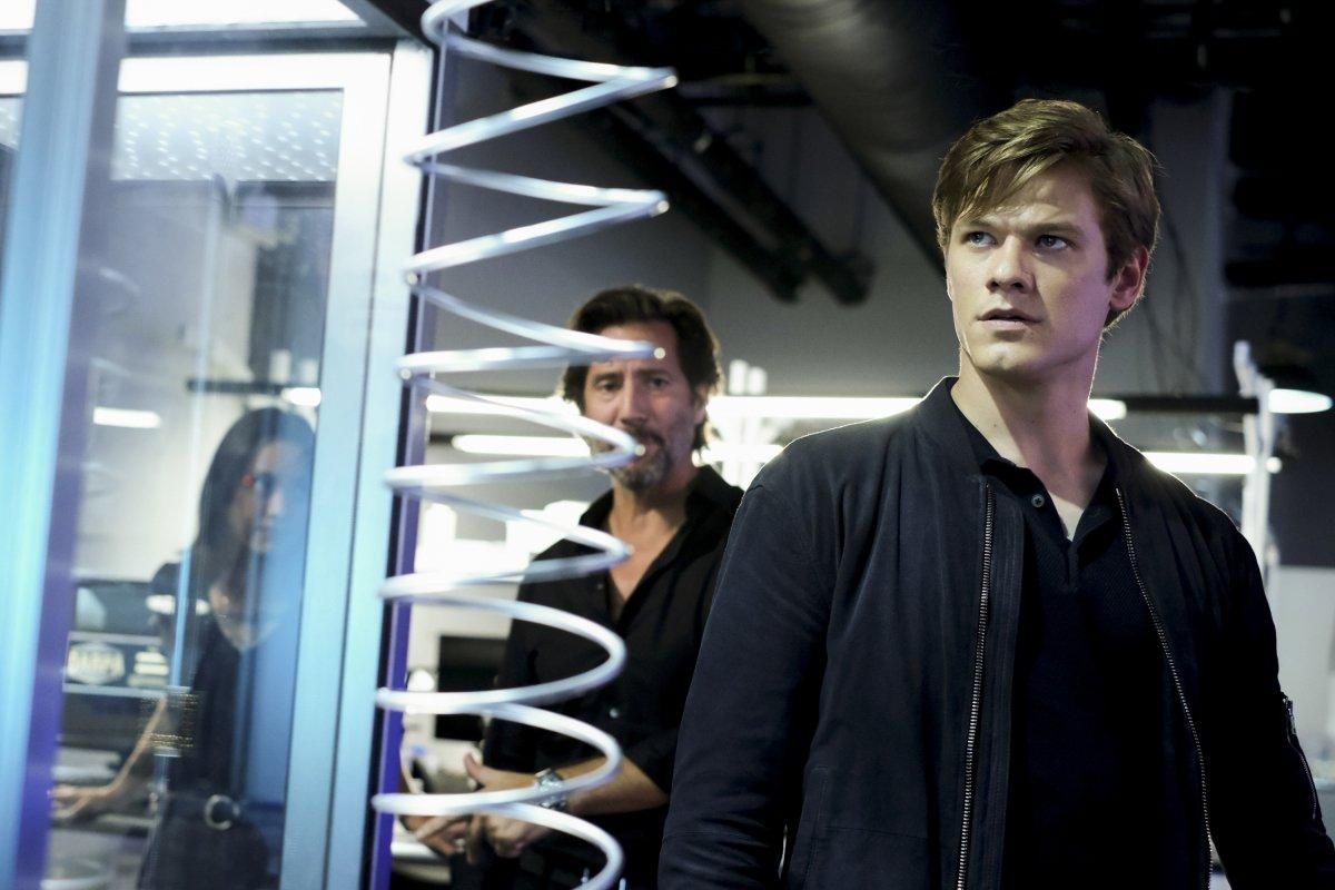 MacGyver (2016) : Photo Henry Ian Cusick, Lucas Till - 65 sur 377 ...