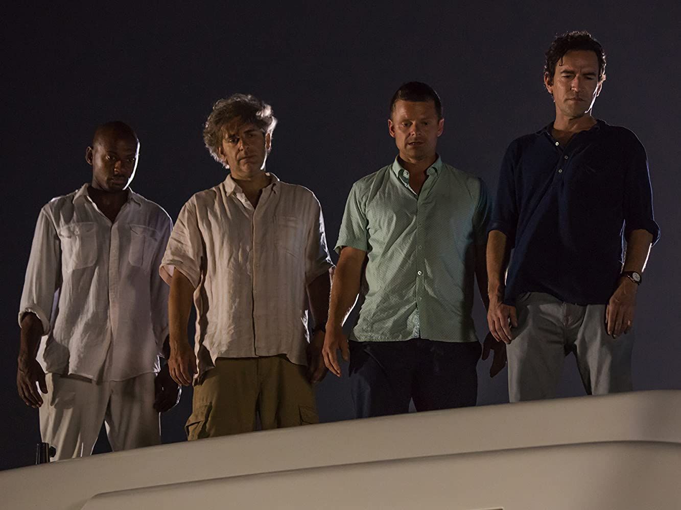 Poster Mad Dogs (US) - Saison 1 - Affiche 3 sur 13 - AlloCiné