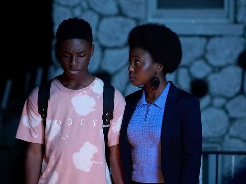 The Chi : The Chi : Photo Alex R. Hibbert, Judaea Brown - 71 sur 187 ...