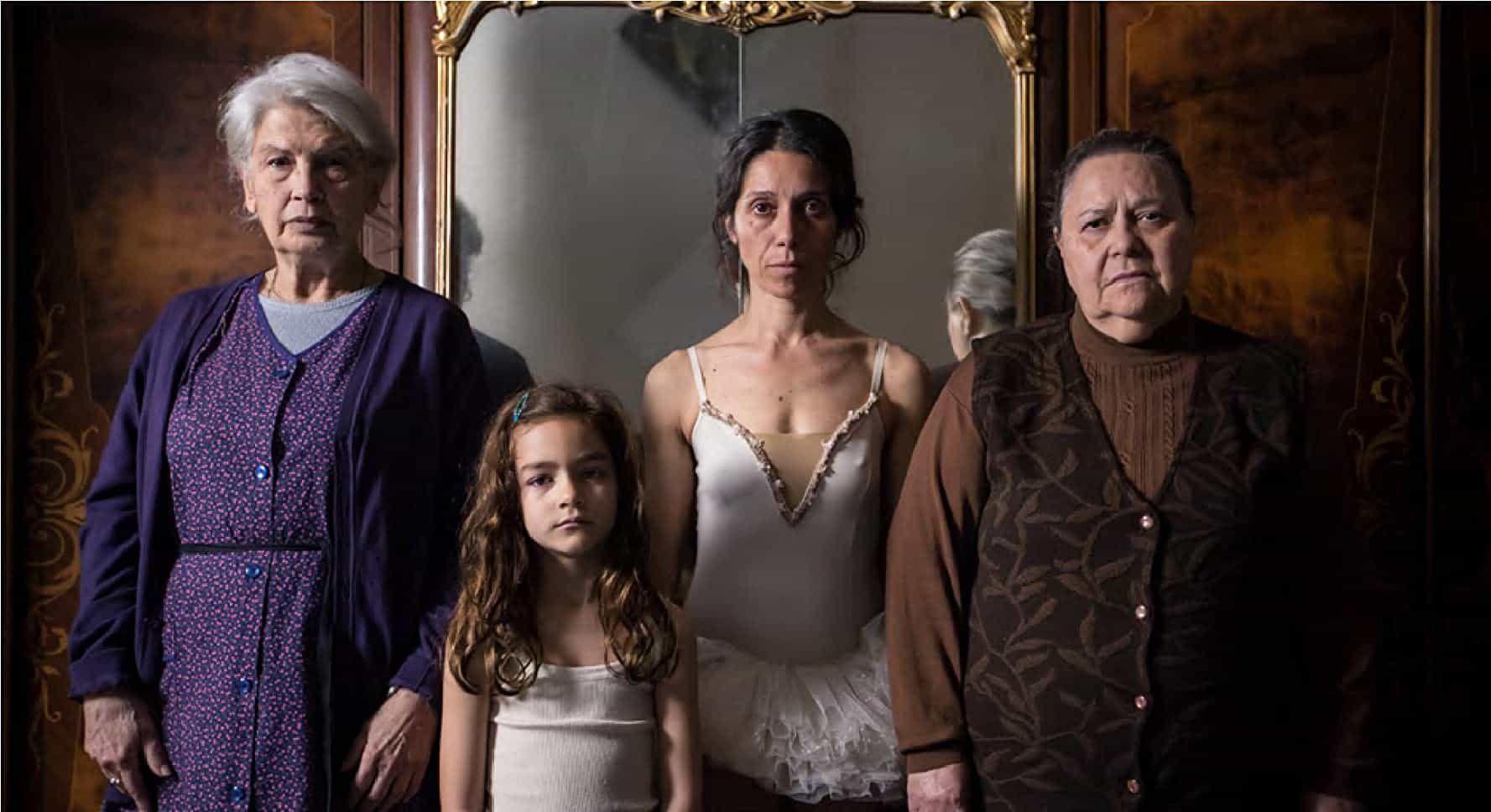 Photo du film The Macaluso Sisters - Photo 2 sur 5 - AlloCiné