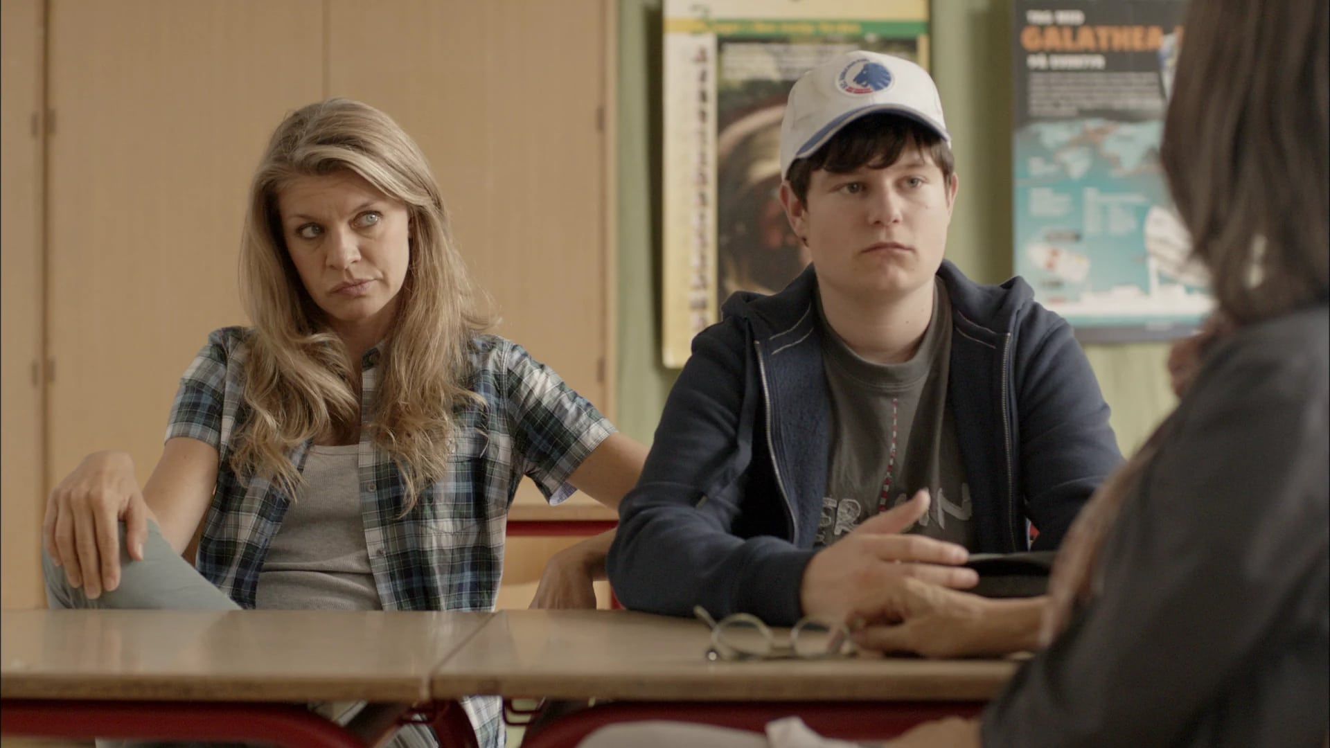 Poster Rita saison 1 - Affiche 29 sur 34 - AlloCiné