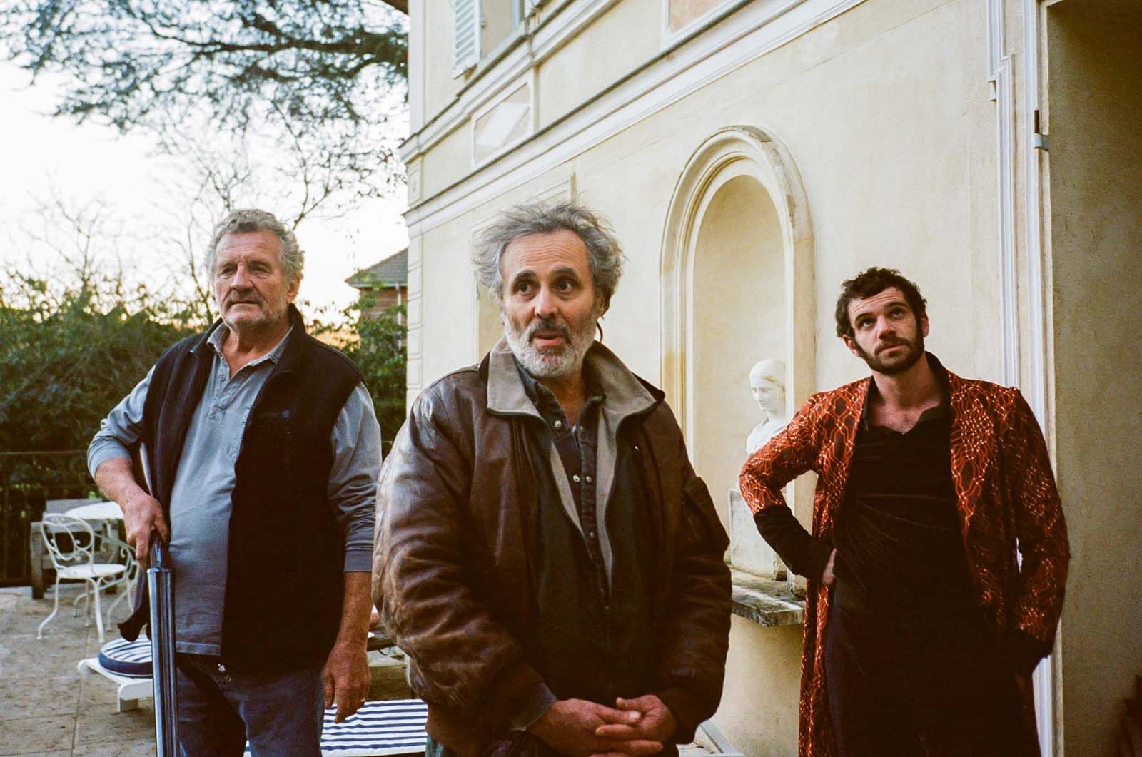 Photo de Patrick Rocca - 6 x confin.é.e.s : Photo Félix Moati, Gilbert ...