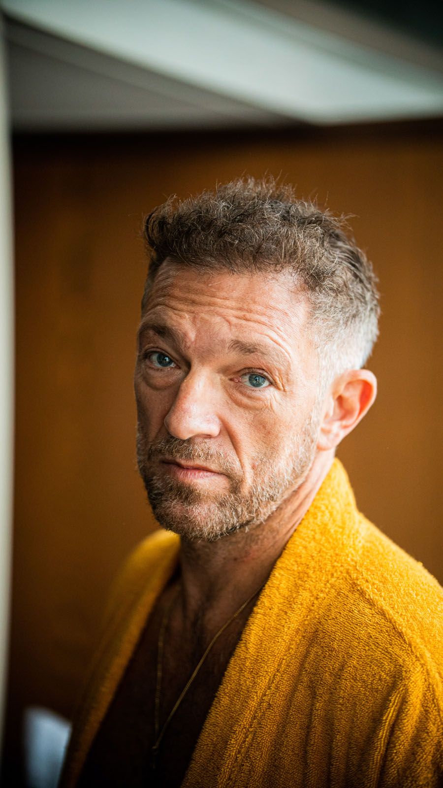 Photo de Vincent Cassel - 6 x confin.é.e.s : Photo Vincent Cassel ...