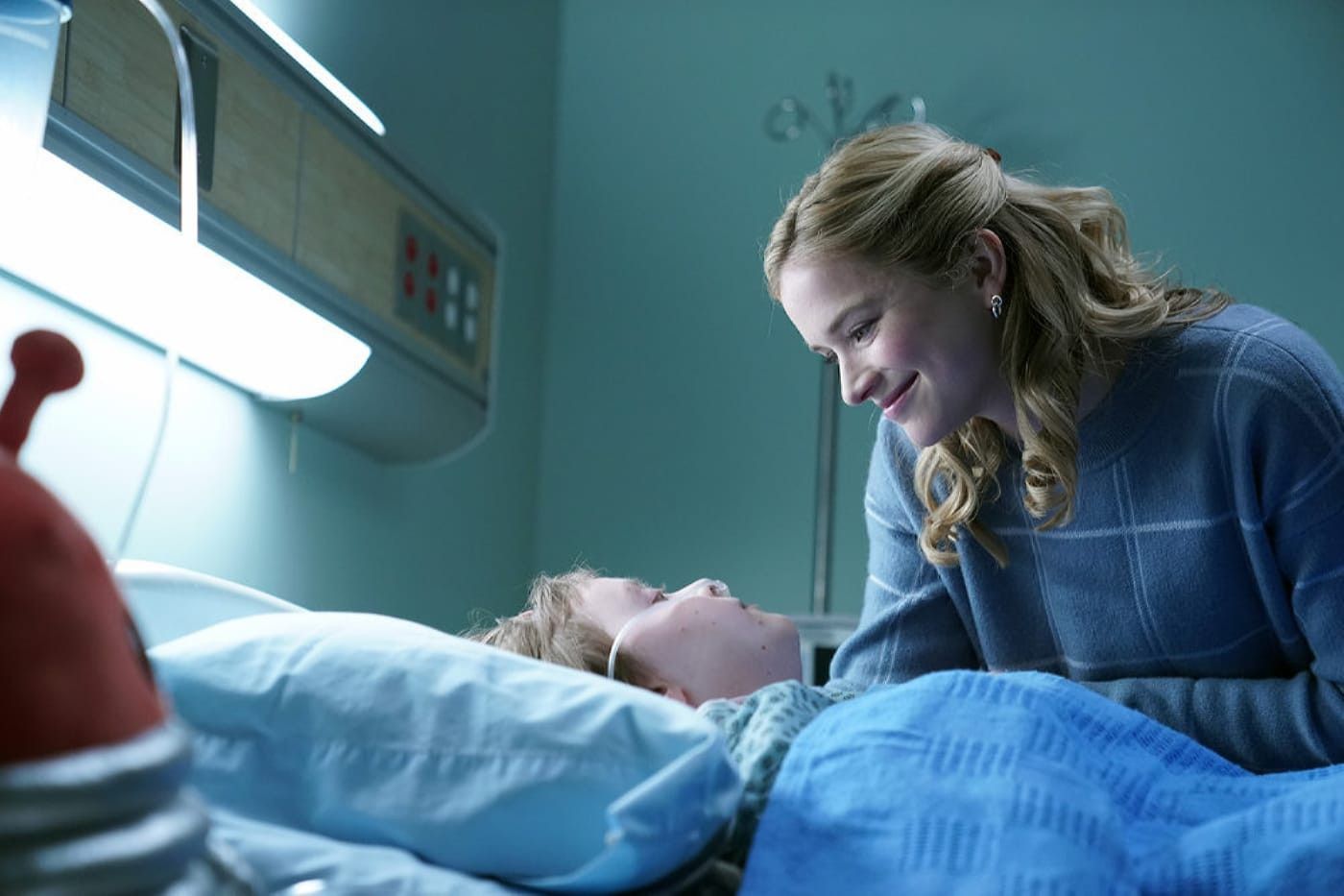 Photo de Elizabeth Lail - Ordinary Joe : Photo Elizabeth Lail, John Gluck - Photo 3 sur 66 ...