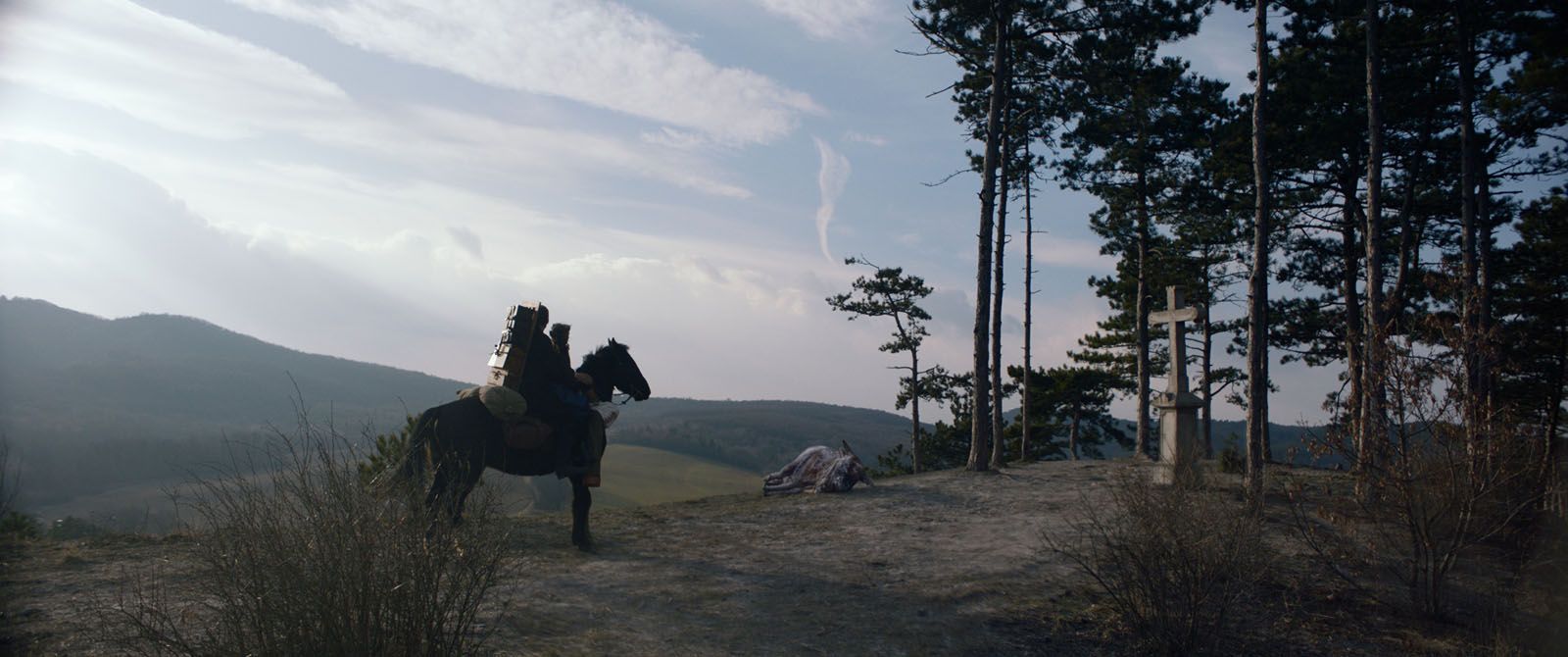 Photo du film Post Mortem - Photo 17 sur 36 - AlloCiné