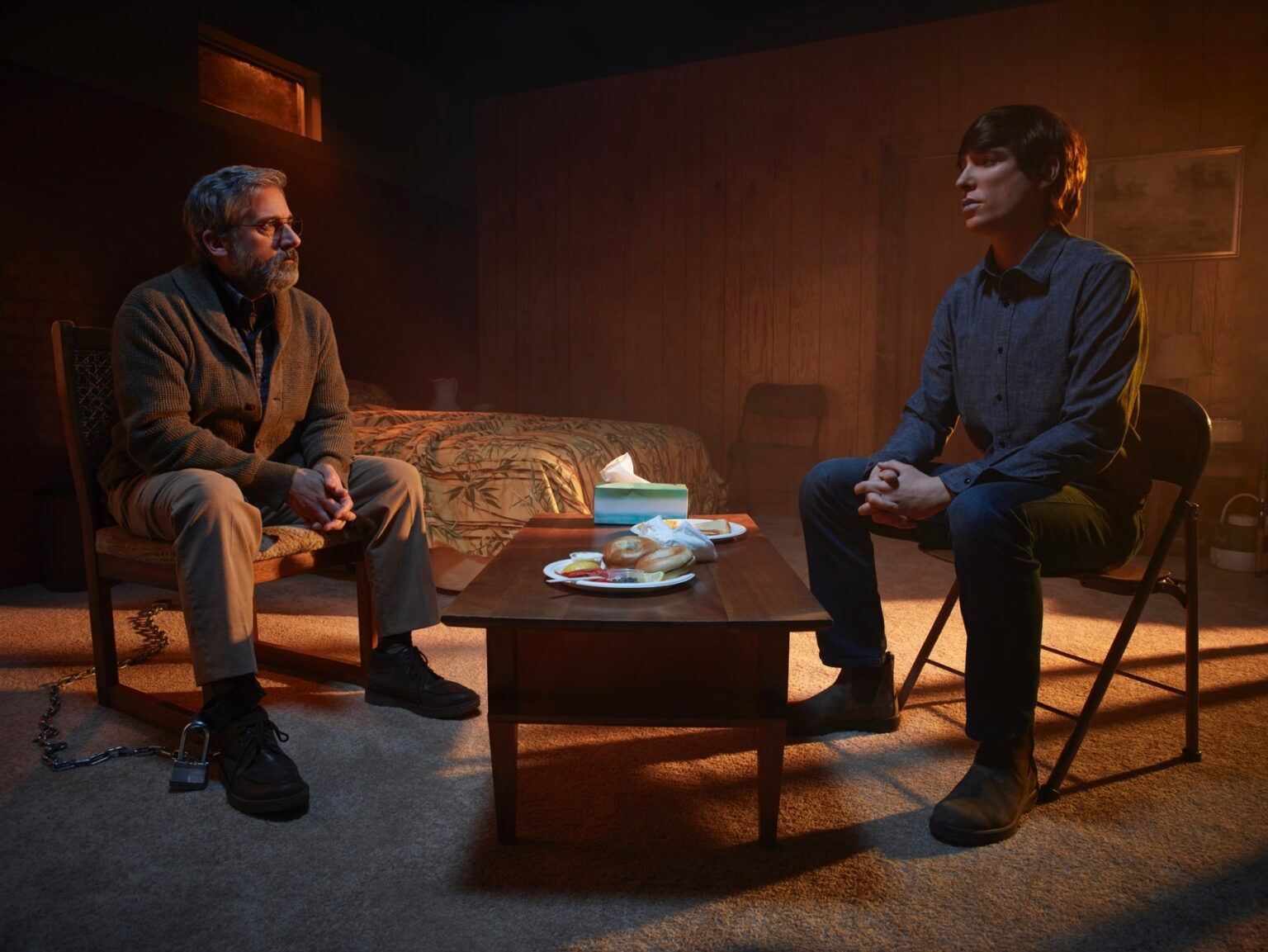 The Patient : Photo Steve Carell, Domhnall Gleeson - 13 sur 19 - AlloCiné