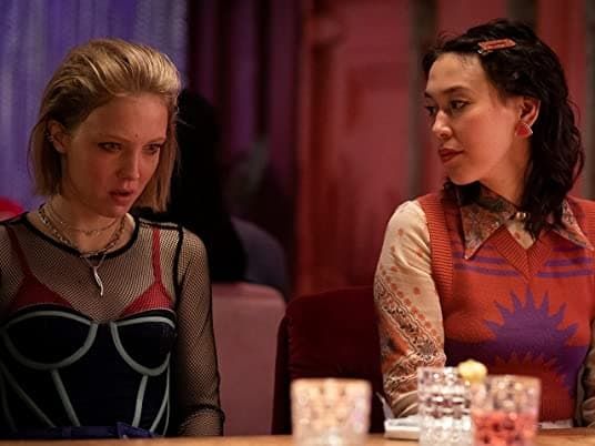 Poster saison 1 - Affiche 4 sur 9 - AlloCiné