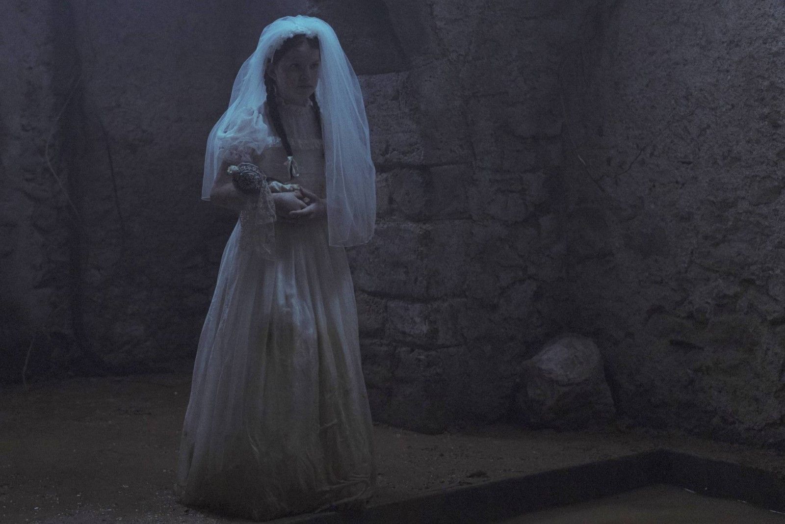 Photo du film The Communion Girl - Photo 1 sur 18 - AlloCiné