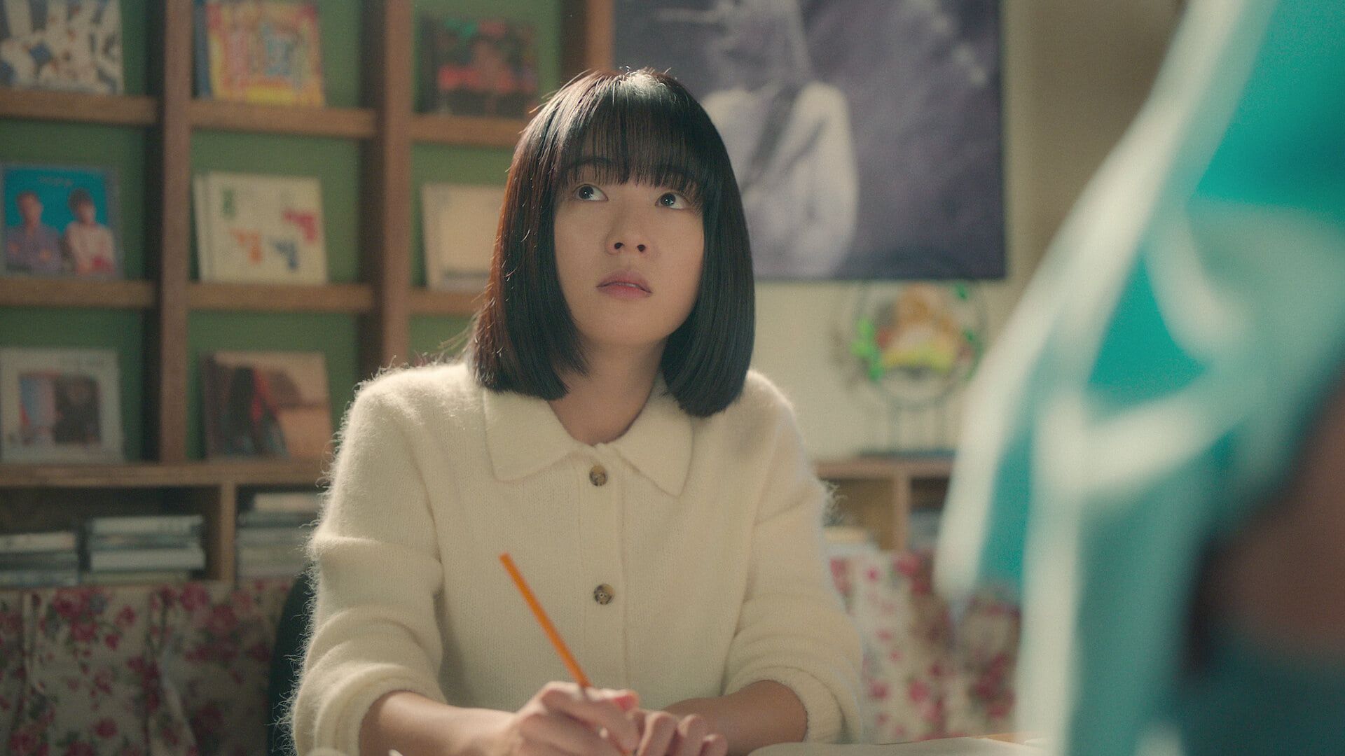 Poster A Time Called You saison 1 - Affiche 12 sur 24 - AlloCiné