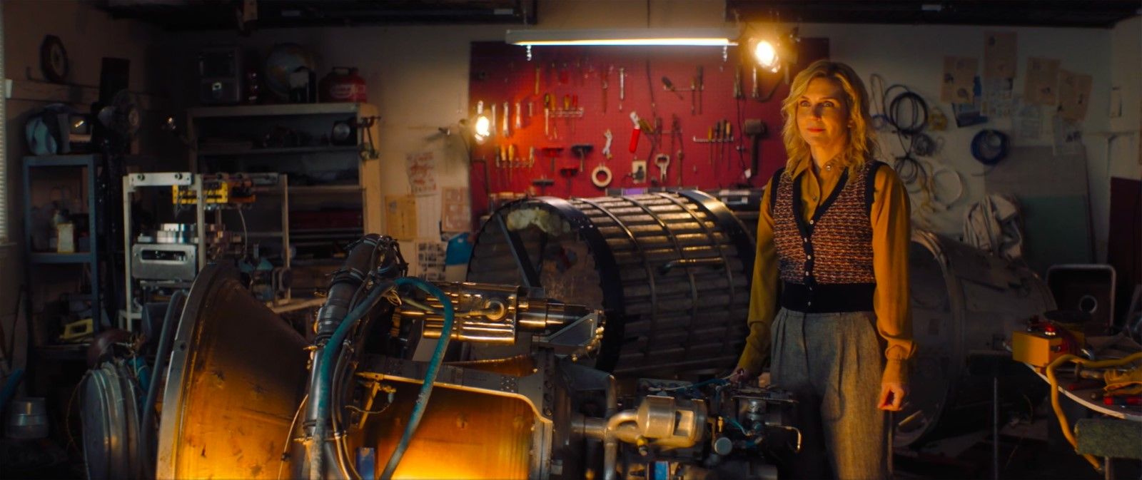 Photo du film Linoleum - Photo 4 sur 12 - AlloCiné