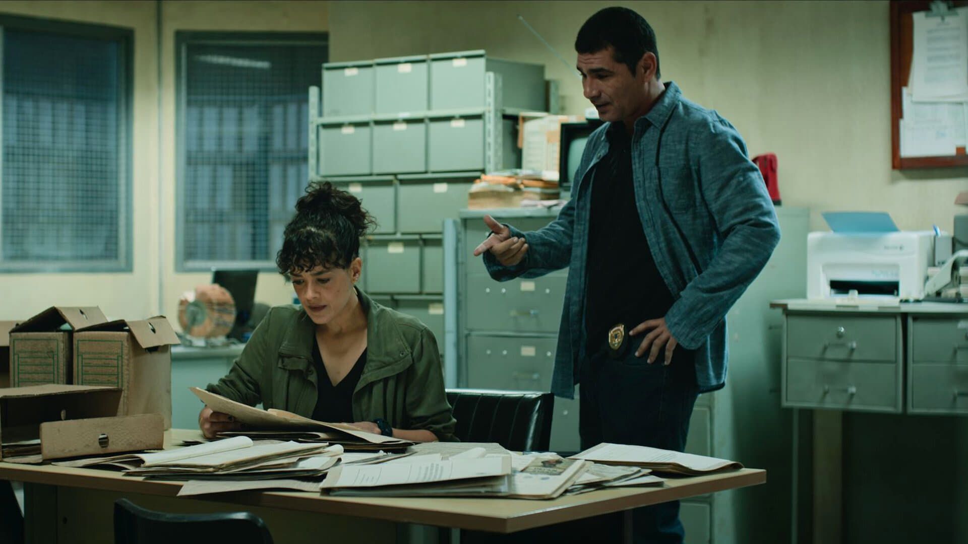 Poster Le Code du crime saison 1 - Affiche 3 sur 18 - AlloCiné