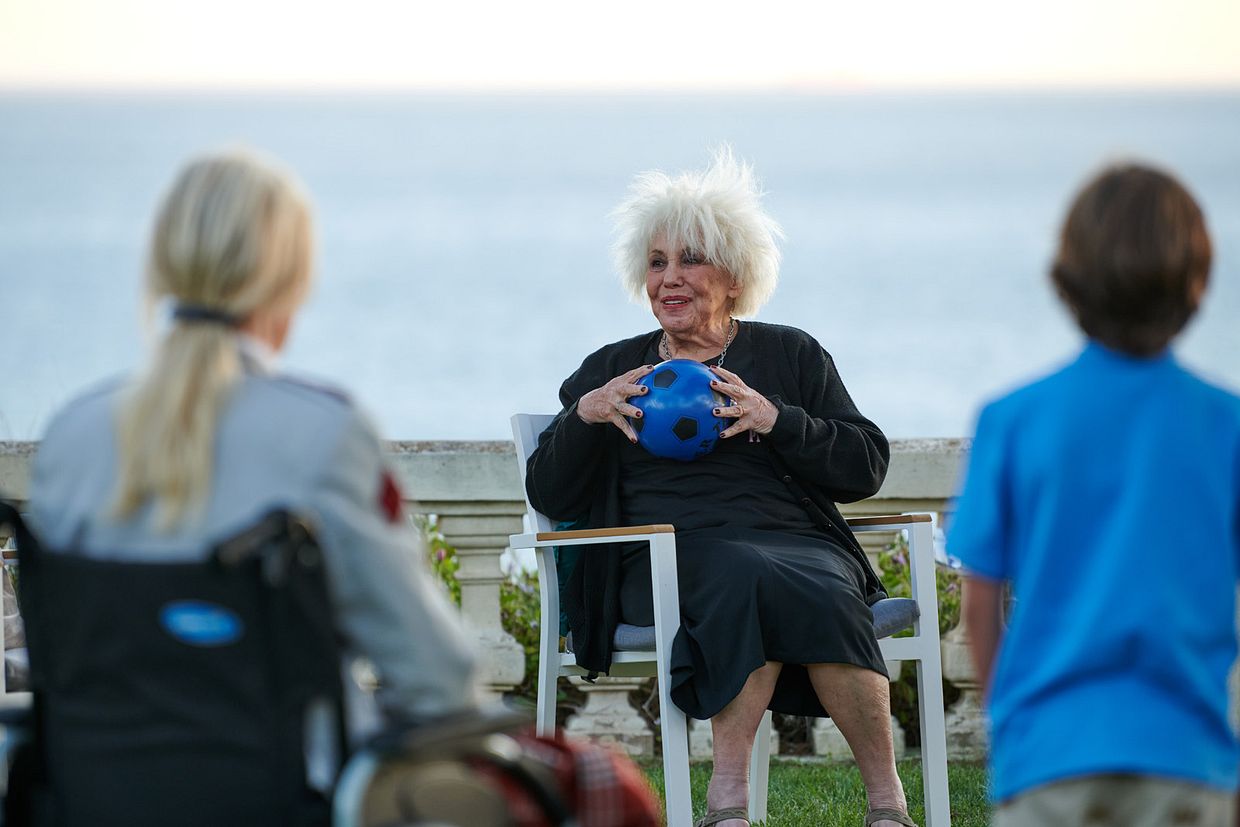 Maison de retraite 2 (2024) au Alençon - Planet'Ciné