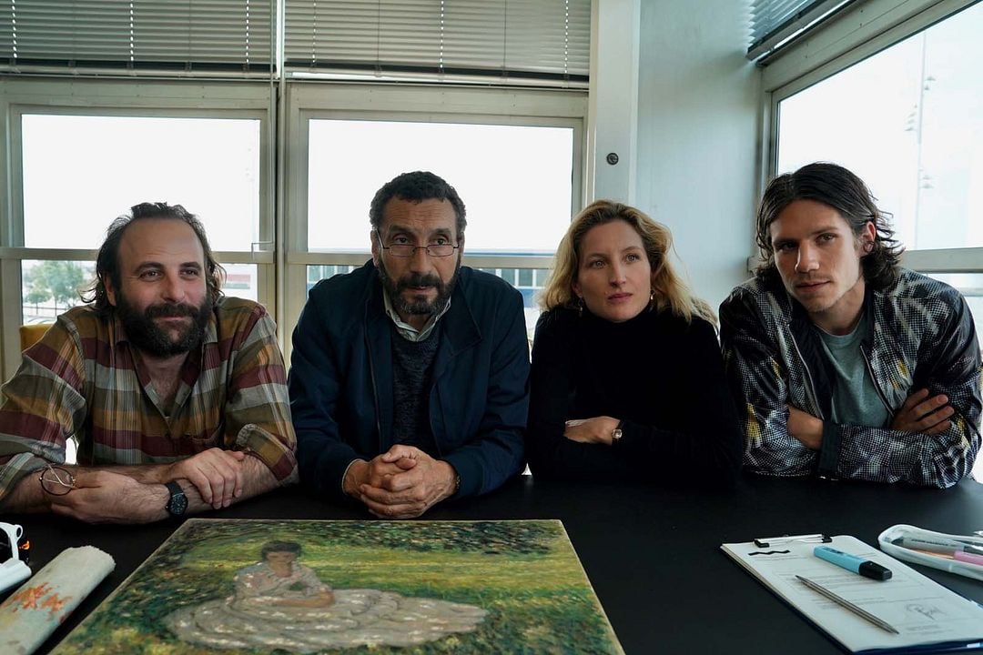 Photo de Julia Piaton - La Venue de l’avenir : Photo Vincent Macaigne ...