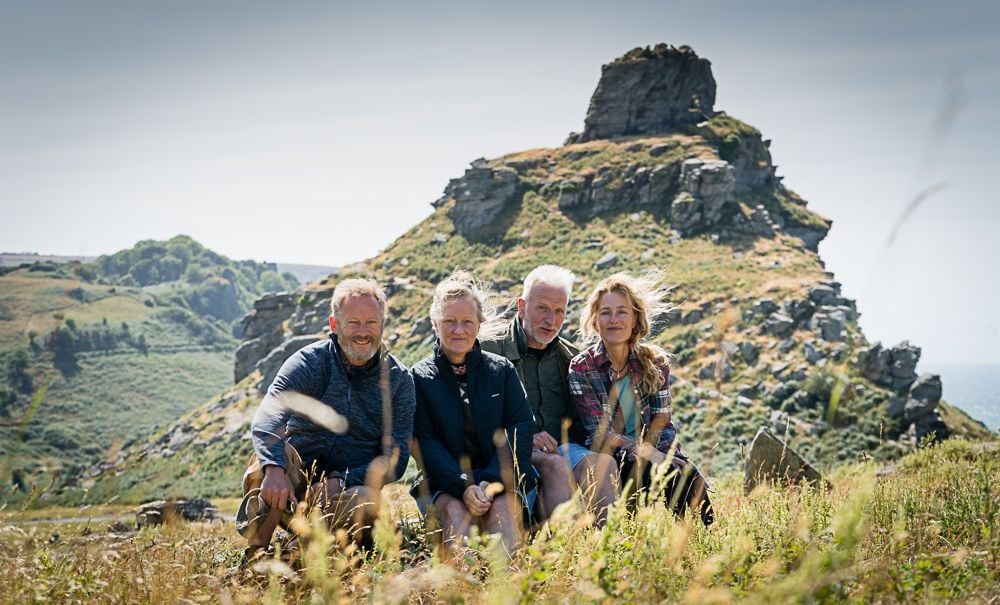 Photo de Jason Isaacs - The Salt Path : Photo Jason Isaacs, Gillian ...