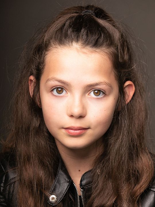 Photo de Chloe Chevallier - Affiche Chloe Chevallier - Photo 0 sur 1 ...