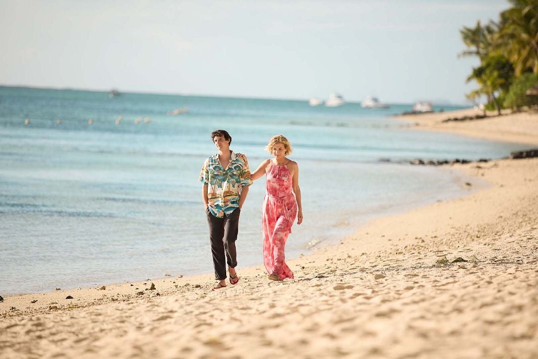 Photo de Julien Frison - Lune de miel avec ma mère : Photo Michèle ...