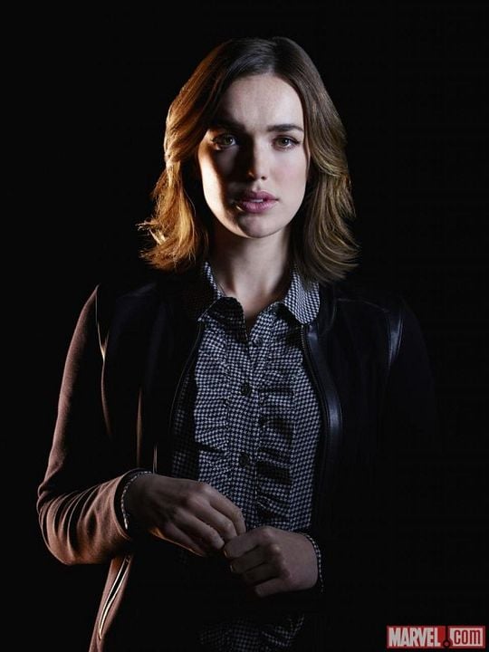Photo de Elizabeth Henstridge - Photo Elizabeth Henstridge - Photo 68 ...