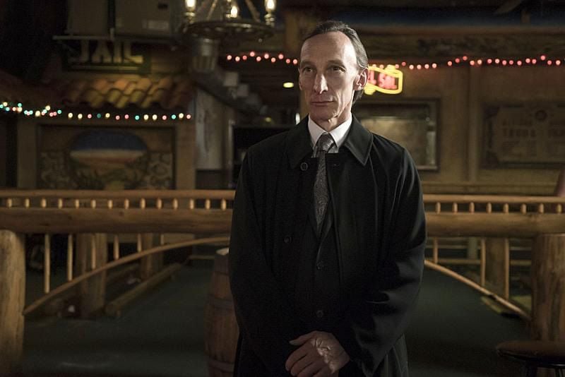 Photo de Julian Richings - Supernatural : Photo Julian Richings - Photo 7 sur 15 - AlloCiné