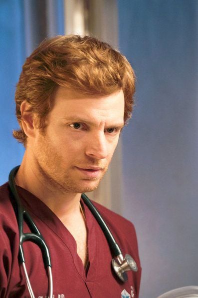 Photo de Nick Gehlfuss - Chicago Med : Photo Nick Gehlfuss - Photo 90 ...