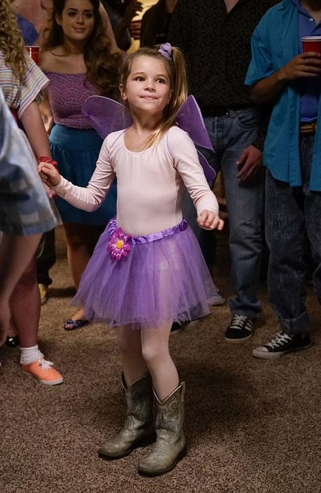 Young Sheldon : Young Sheldon : Photo Raegan Revord - 287 sur 313 ...