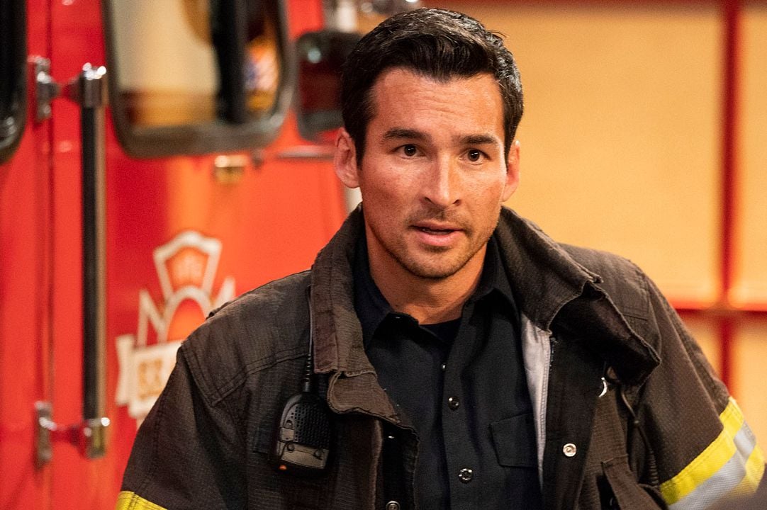 Photo de Jay Hayden - Grey's Anatomy : Station 19 : Photo Jay Hayden ...