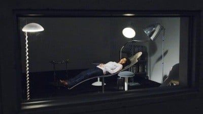 Poster V (2009) saison 1 - Affiche 15 sur 158 - AlloCiné