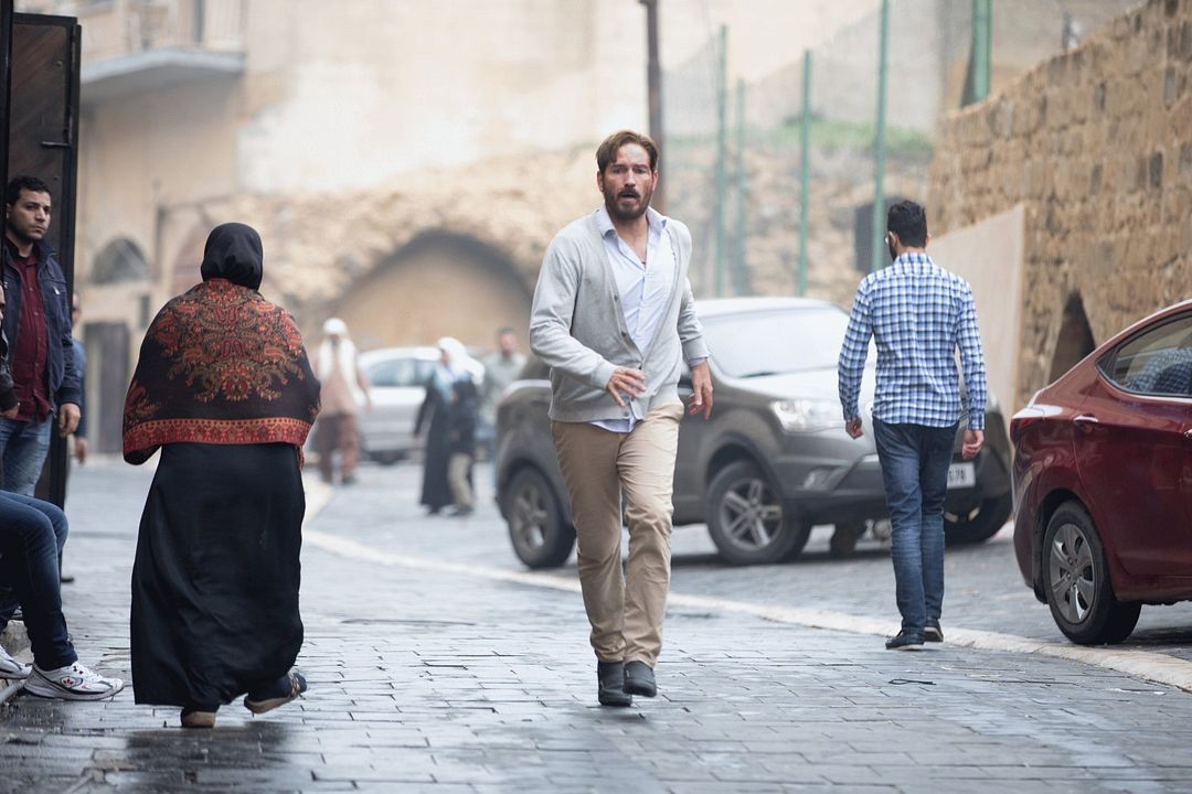 Photo du film Infidel - Photo 4 sur 15 - AlloCiné