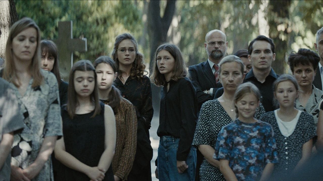 Poster The Mire saison 2 - Affiche 2 sur 26 - AlloCiné