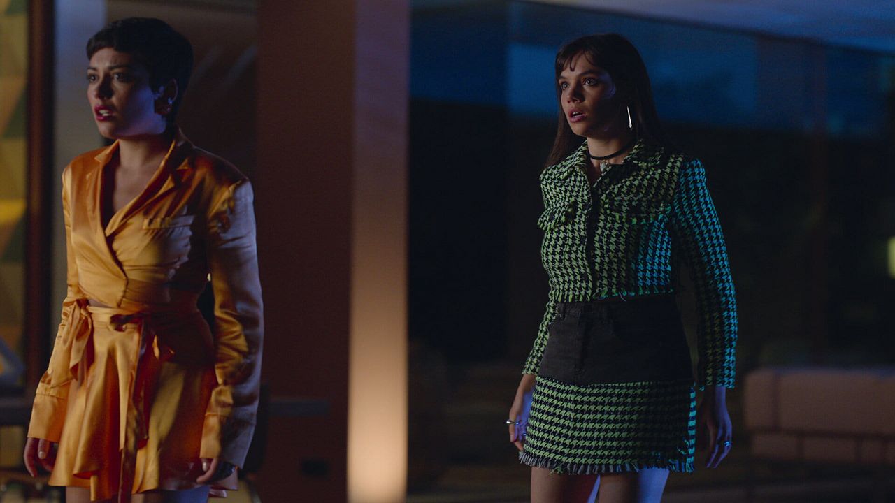 Poster Élite saison 5 - Affiche 59 sur 207 - AlloCiné