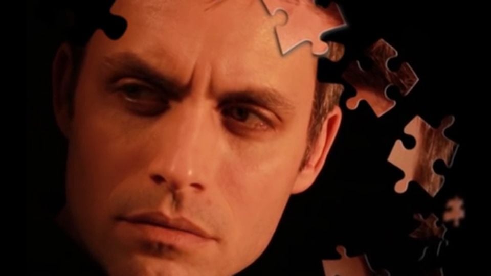 Vidéo de 007 Spectre - "Shadows" : le clip qui anime des affiches de ...