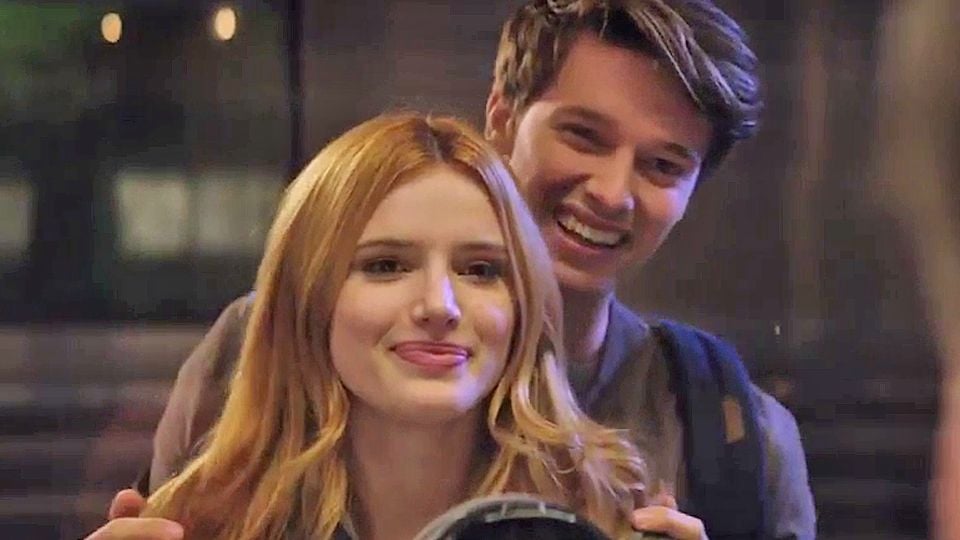 Trailer du film Midnight Sun - Midnight Sun Bande-annonce VO - AlloCiné