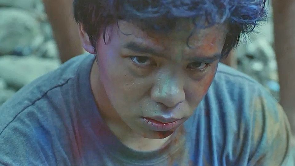 Trailer du film Neomanila - Neomanila Bande-annonce VO - AlloCiné