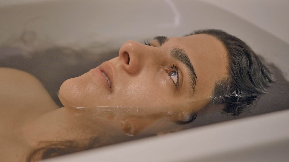 Trailer du film Beloved - Beloved Bande-annonce VO - AlloCiné