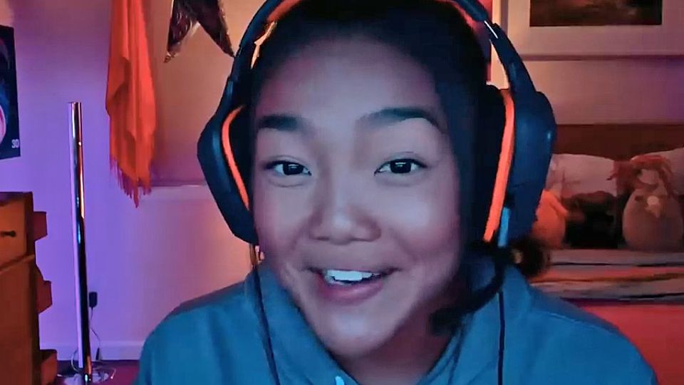 Social Distance - saison 1 Bande-annonce VO - Trailer Social Distance ...