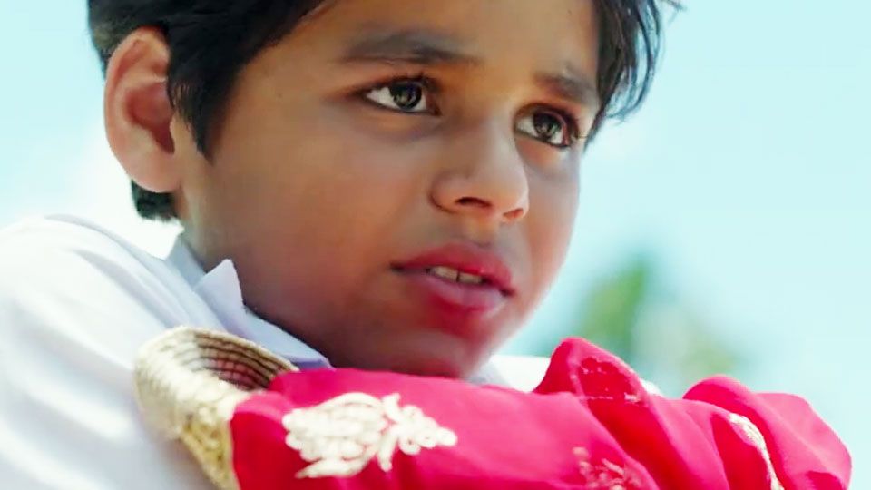 Trailer du film Funny Boy - Funny Boy Bande-annonce VO - AlloCiné
