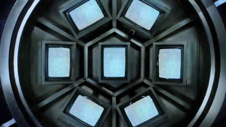 Stranger Things - saison 4 Teaser VO "HNL Control Room" - Teaser ...