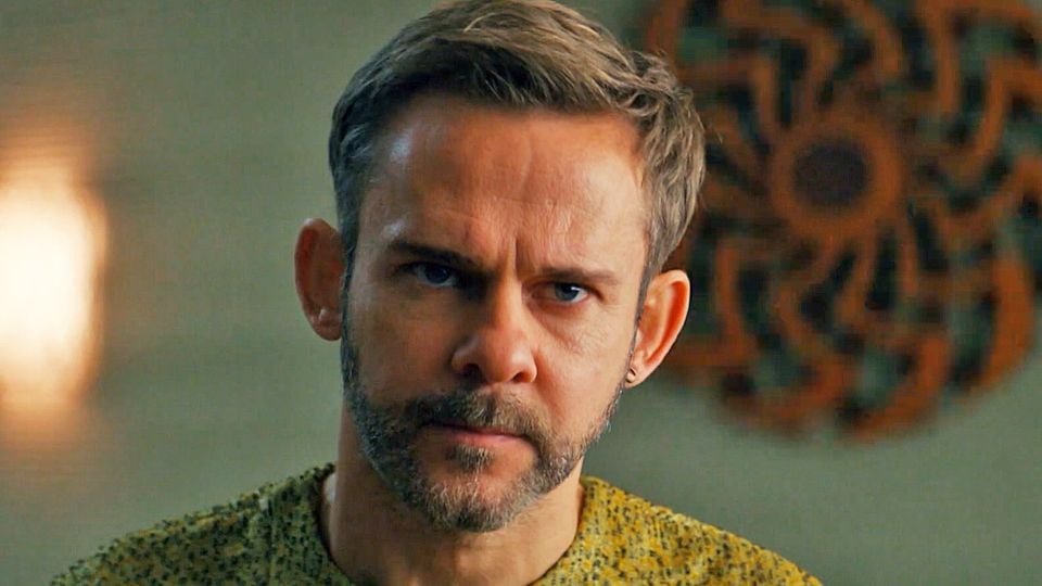 Moonhaven - saison 1 Bande-annonce VF - Trailer Moonhaven S01 - AlloCiné
